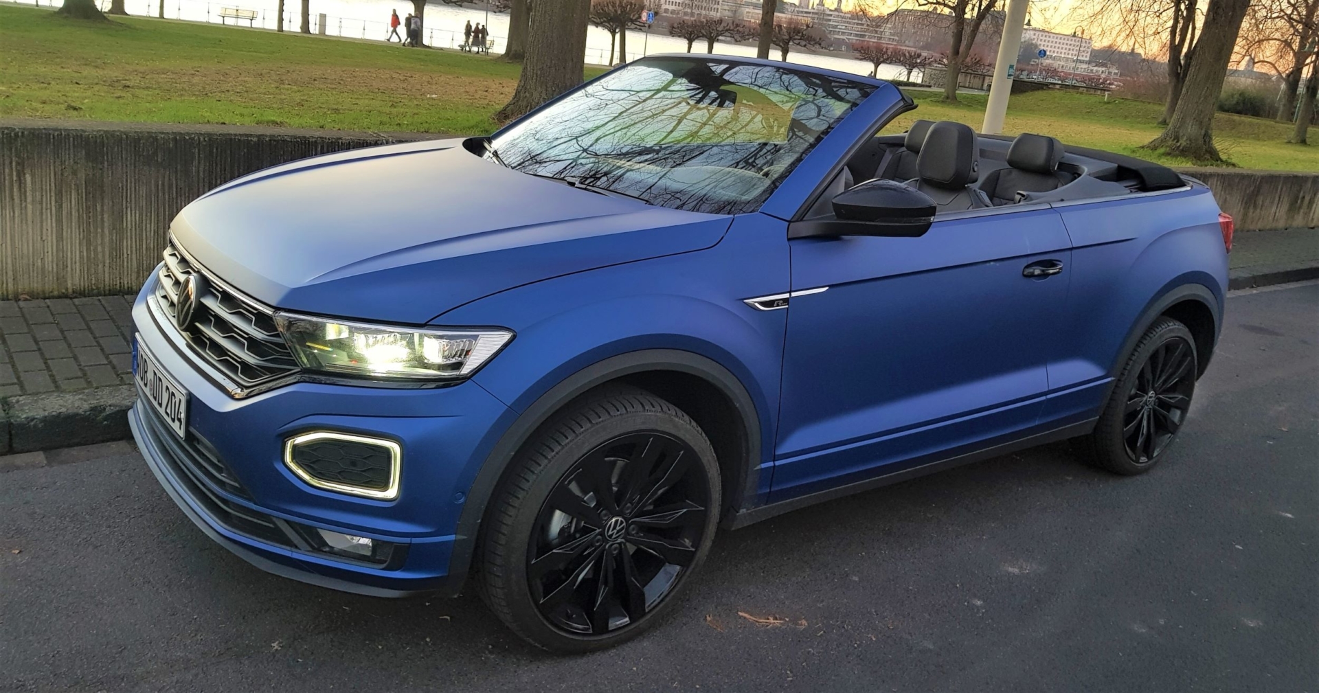 VW T-ROC Cabriolet R-LINE 1,5 TSI DSG - Der rockt den Sommer - AFA Mobility